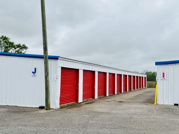 Find Storage Units Near You with SpareFoot - The Ultimate Storage Unit ...