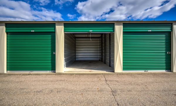 Highland Storage | 7932 Leslie Ln | SpareFoot