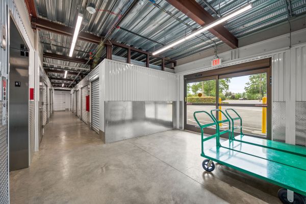 Space Shop Self Storage - Gordy Parkway | 2925 West Frank Gordy Parkway ...