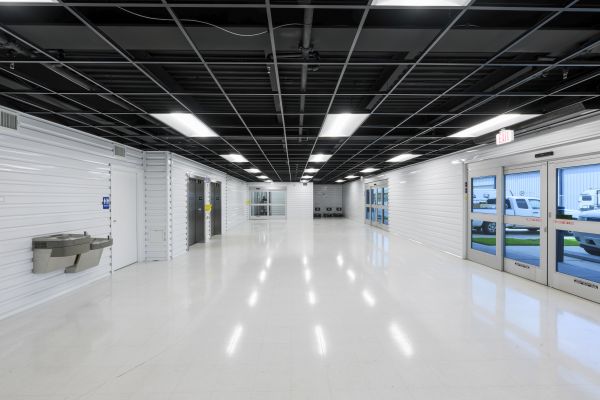 The Storage Center - Westbank Expressway | 1400 Westbank Expressway ...