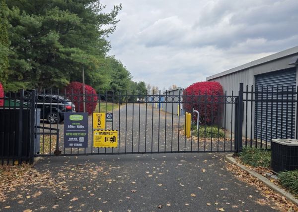 Extra Space Storage - 5025 - Palmer - Corriere Dr | SpareFoot